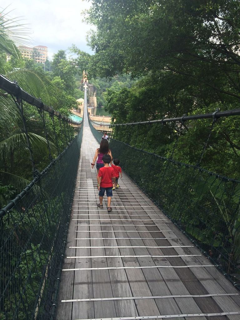 Suspension Bridge @ Sunway Lagoon Amusement Park « Home is where My ...